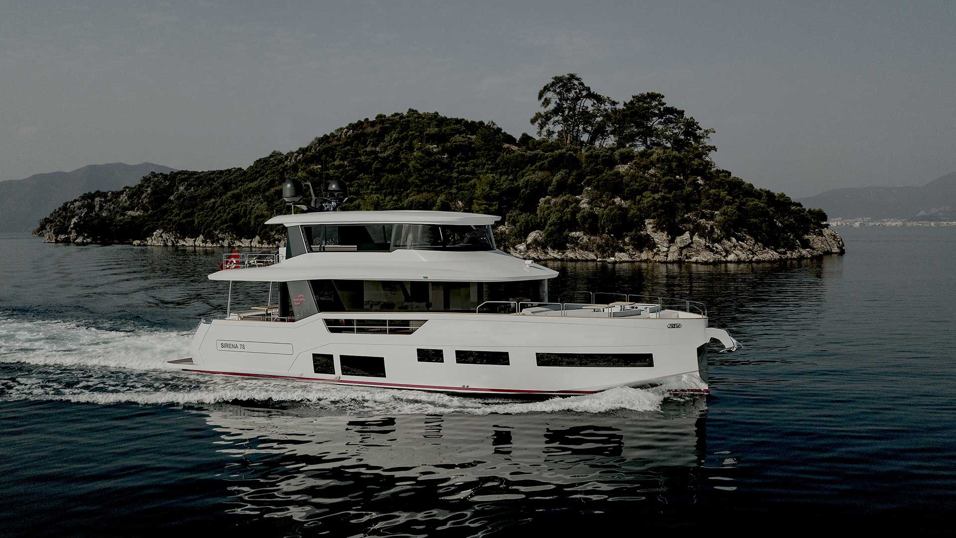 Sirena 78 Yacht Design | German Frers Naval Engineering